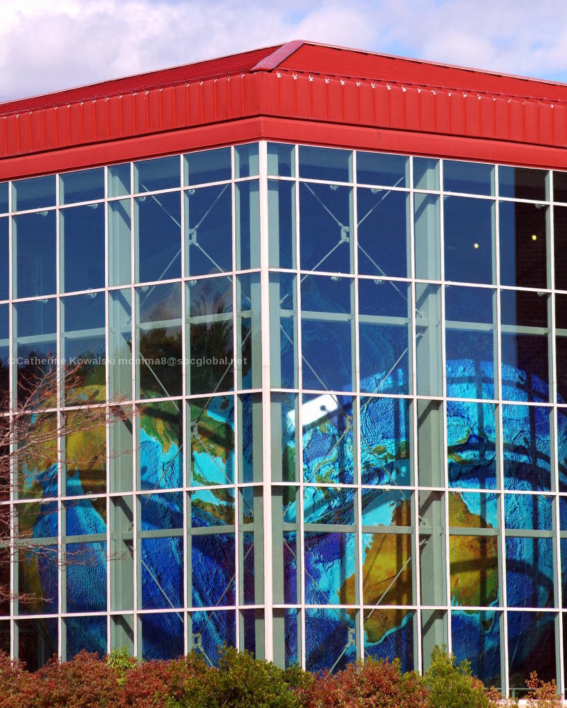 Eartha Largest Rotating Globe · Road Trip Attractions